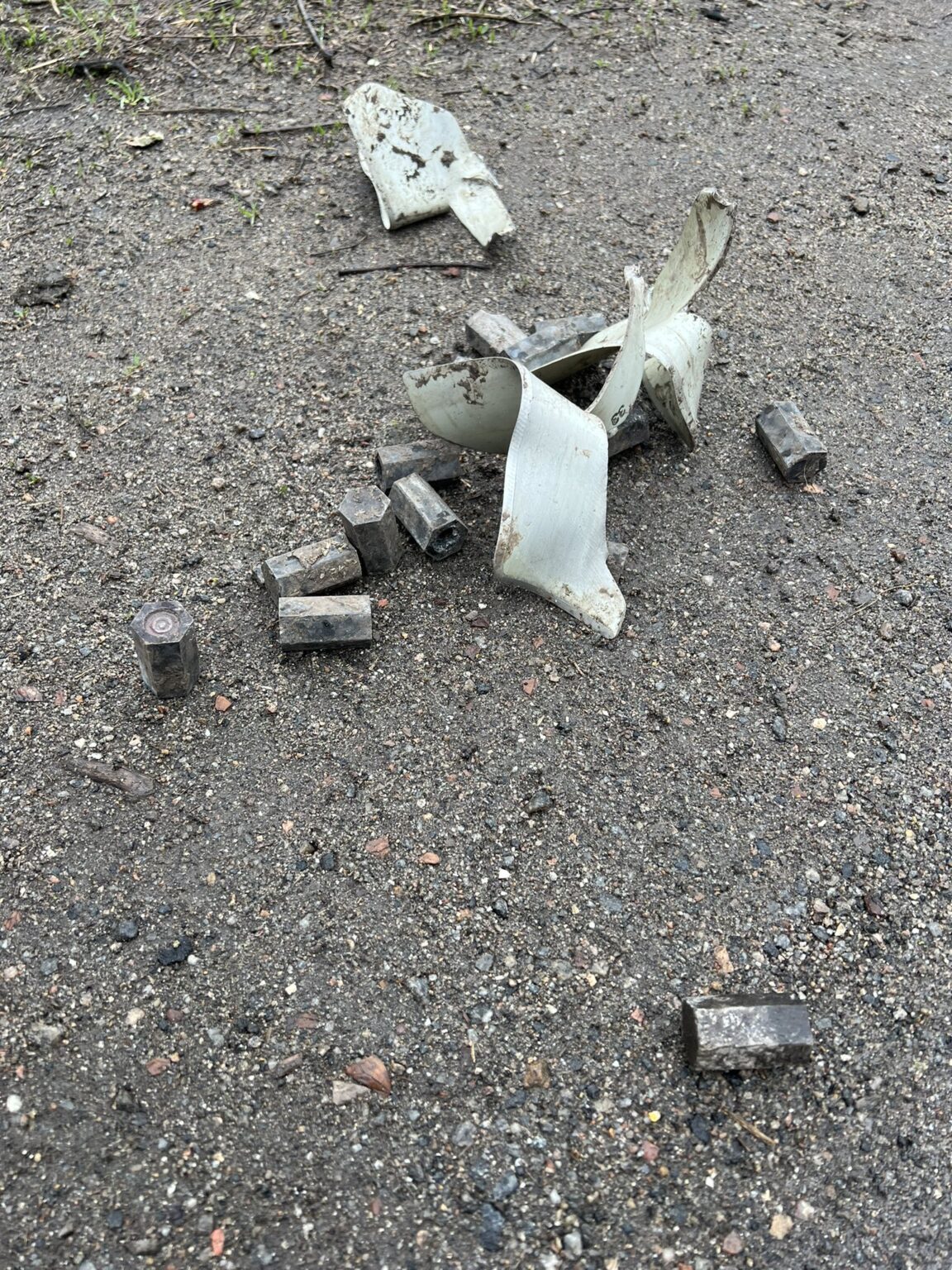 Soviet or Russian 9M22S incendiary rockets documented in Ukraine (2022 ...