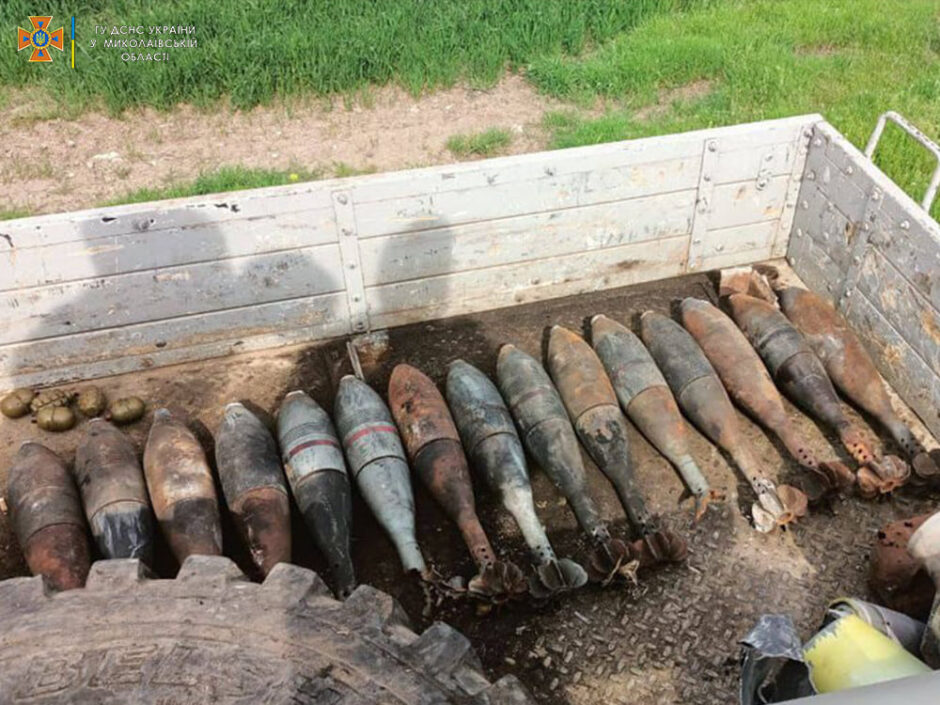 Soviet 3-Z-2 incendiary mortar projectiles documented in Ukraine (2022 ...